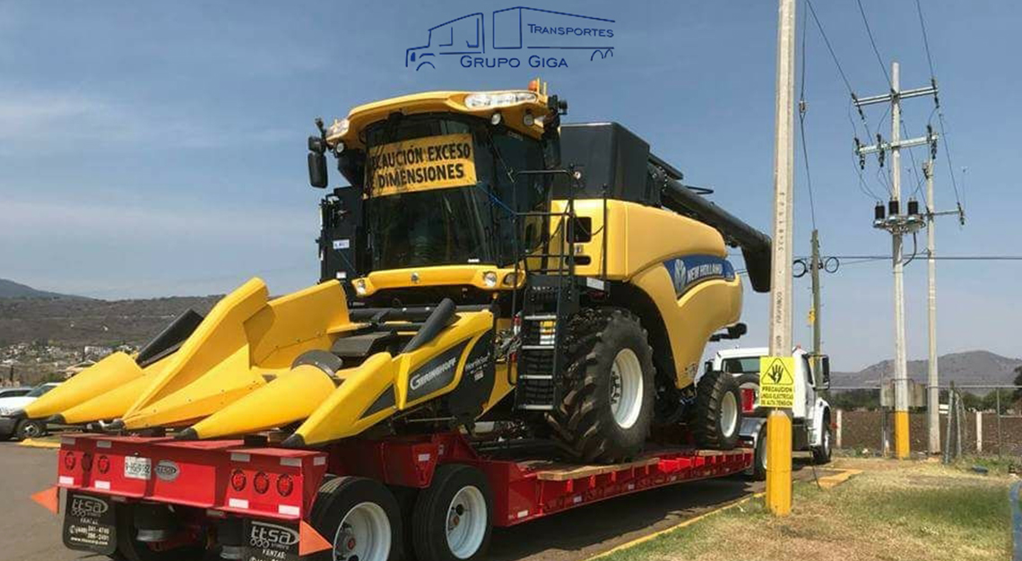 Transporte de Carga en Plataforma Lowboy en Puebla México | Fletes en ...